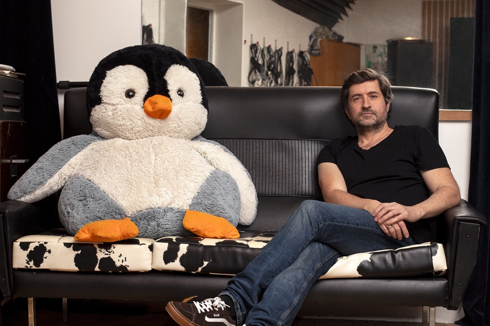 enola.be - Tom Helsen :: "Ik ben 49 en ik voel me alsof mijn leven nog ...